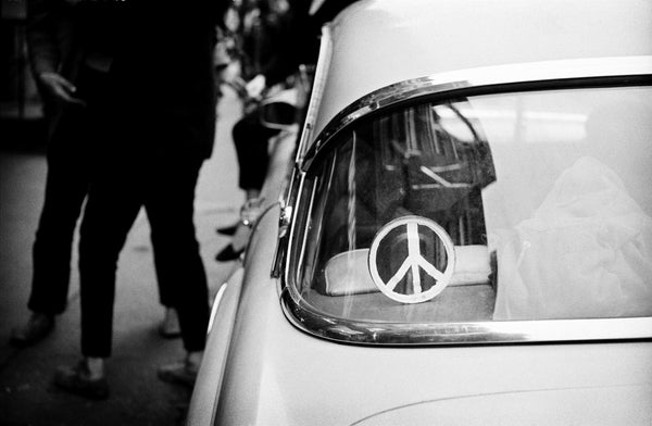 Peace: Photographs by Jim Marshall — By Peter Doggett (Author), Jim Ma ...
